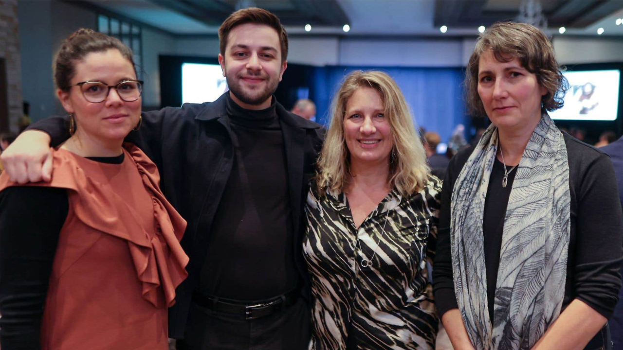 Sarah Champagne remporte le Grand Prix Judith-Jasmin pour le ...